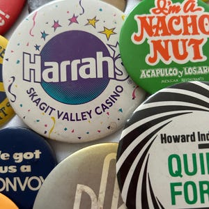 Genuine Vintage Pinback Buttons 10 Piece or More, Old Political Buttons ...