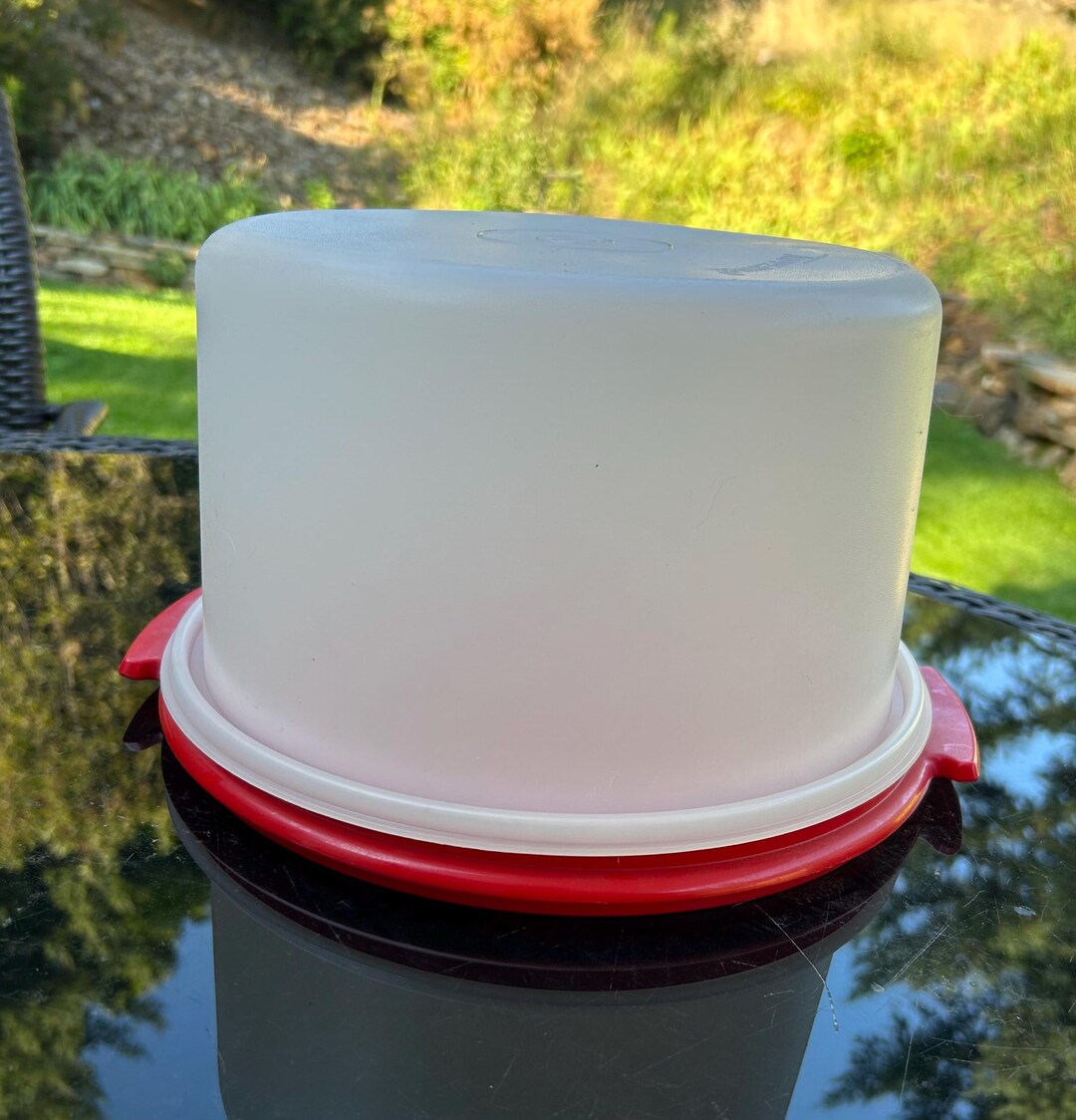 Vintage Tupperware Round Cake Carrier Storage W Paprika Red Base - Etsy