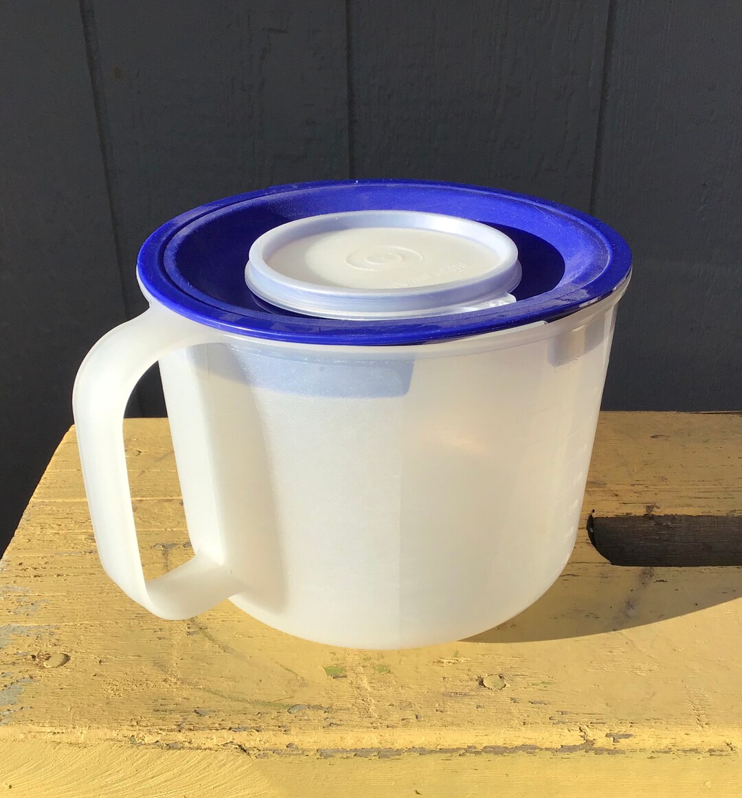 Vintage Tupperware Mix and Store Batter Bowl, Tupperware 2 Quart ...