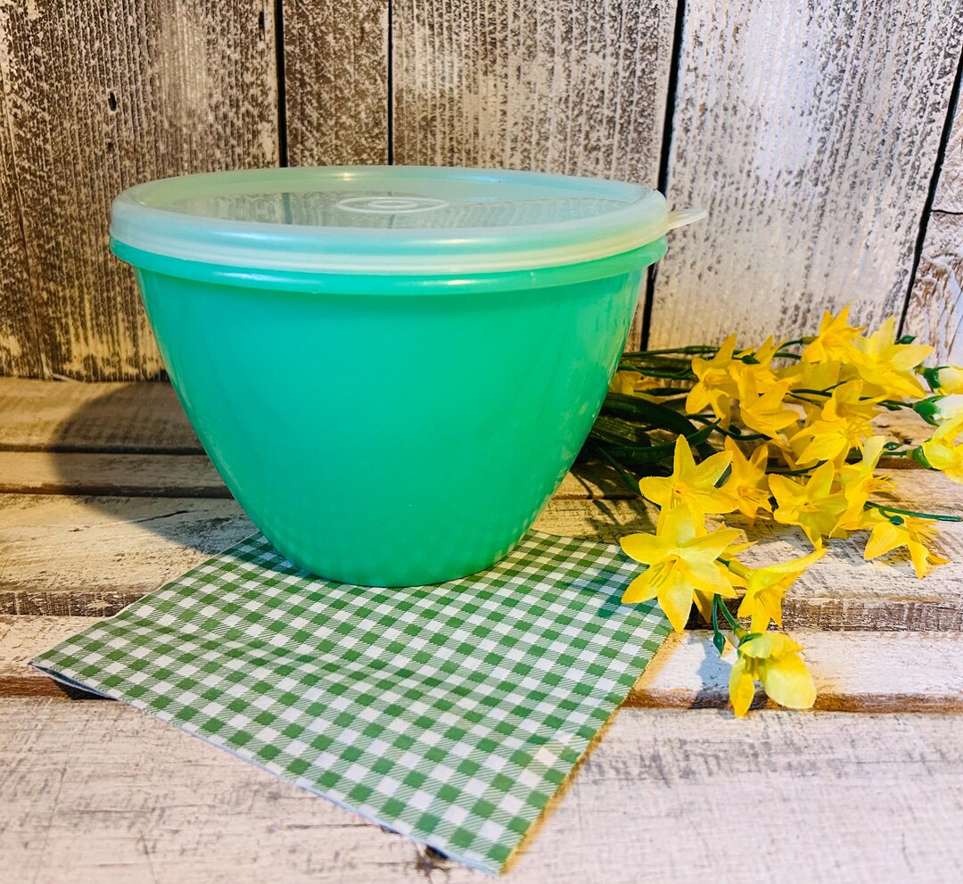 Vintage Tupperware Crisp It Lettuce Keeper 3 Piece, Green Tupperware ...