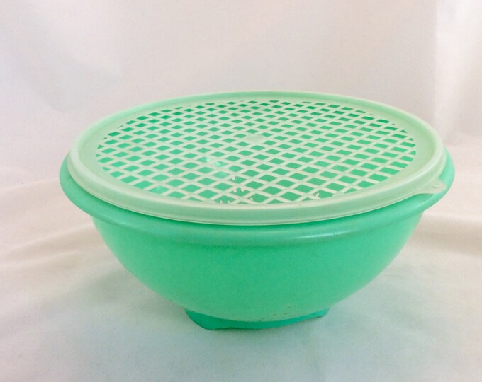 Tupperware Jadeite Green Colander / Strainer Bowl - Etsy