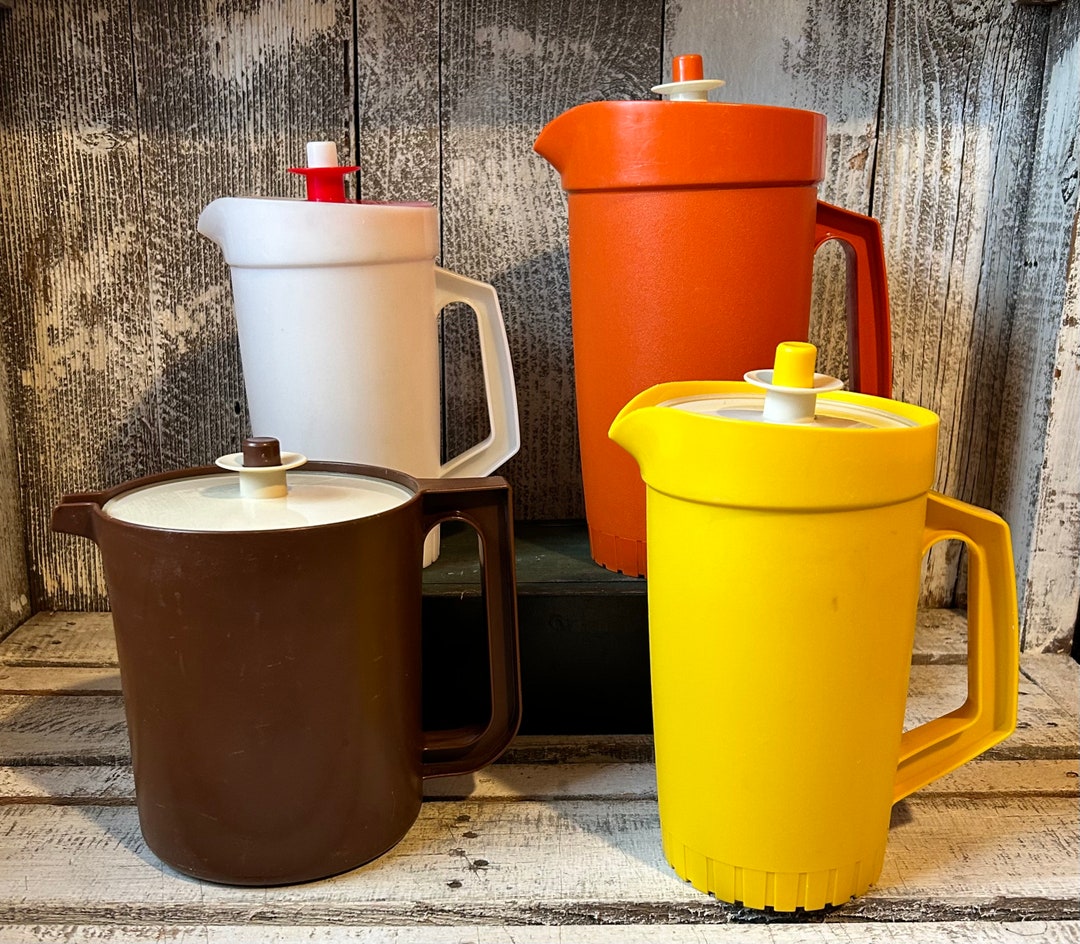 Choice Vintage Tupperware Push Button Top Pitchers, Tupperware 1qt 2 Qt ...
