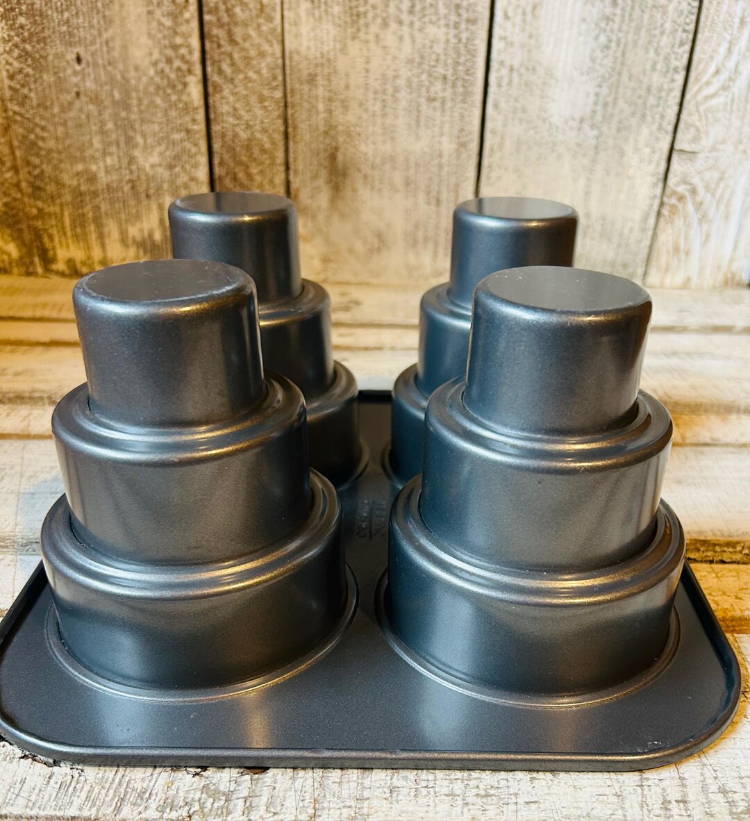 Chicago Multi Tiered Cake Pan 4 Cavity, Pan for Mini 3 Tiered Cakes ...