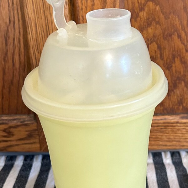 Yellow Tupperware - Etsy
