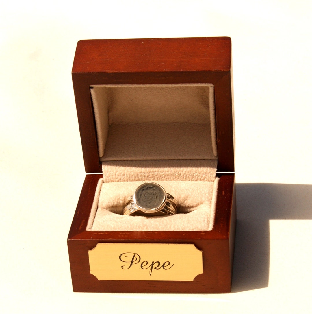 Ring Gift Box With Personalized Engraved Plaque - Etsy