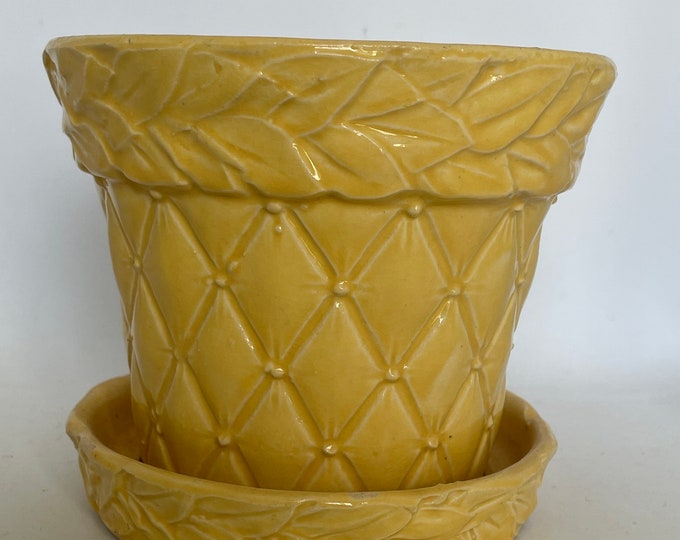 Vintage Mccoy Pottery Planter. Yellow Mccoy Planter Vintage Pottery ...