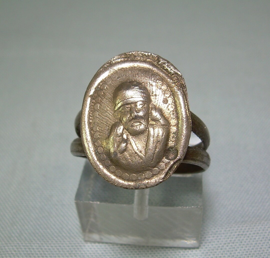 ANTIQUE SAI BABA Cameo Ring-vintage Brass-band Right Hand up Robe ...