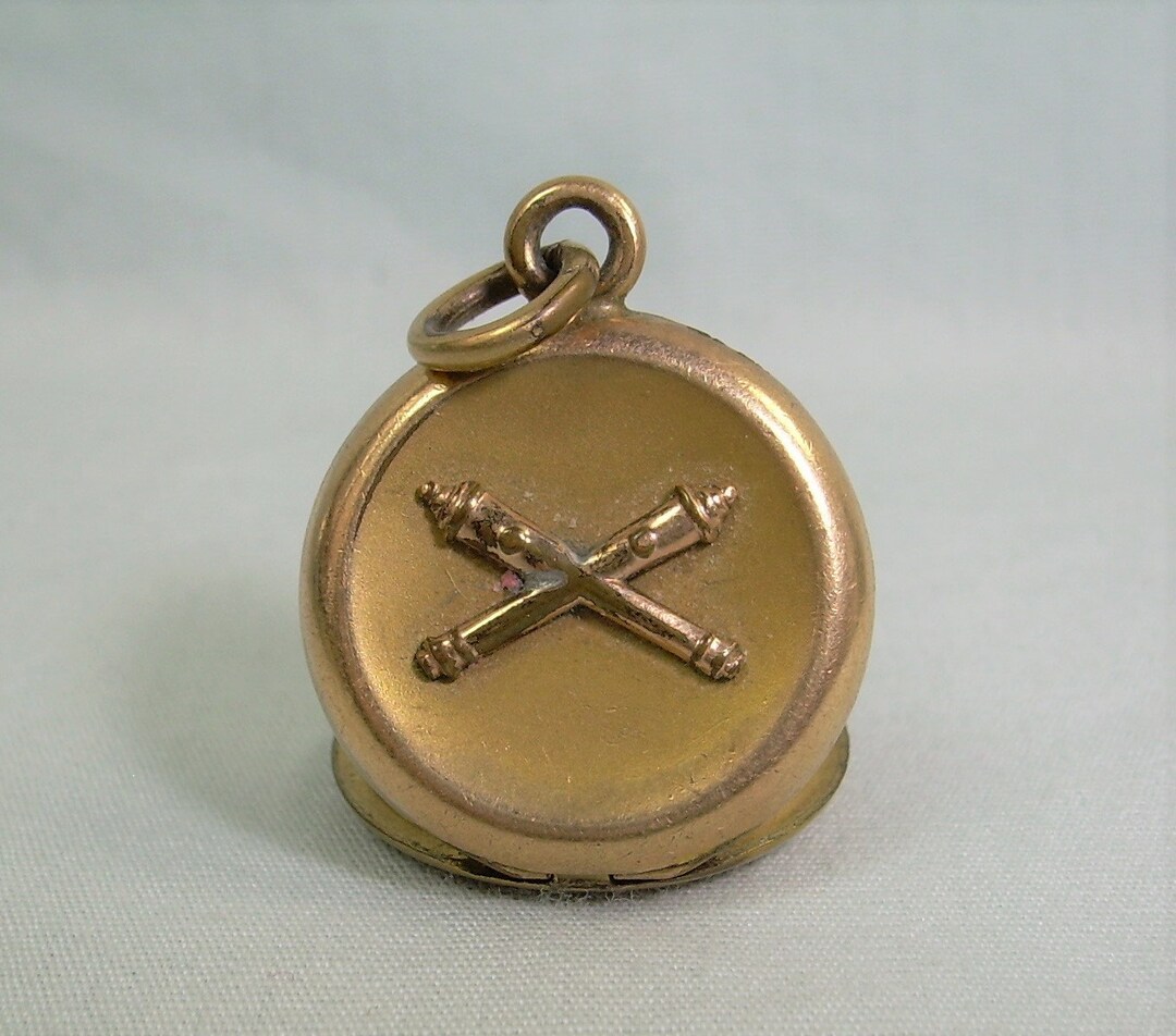 1-1/16" 12K GOLD ANTIQUE MILITARY Locket-vintage 585au Gold-crossed ...