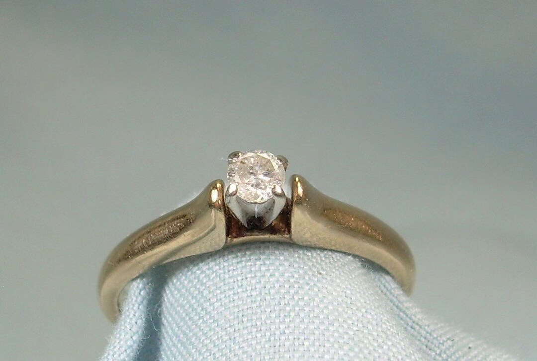10K BRILLIANT DIAMOND Solitaire Ring Size 5-1/2 to 5-3/4 Vintage 10kt ...