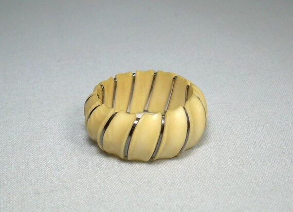 STERLING CARVED BONE Ring Size 6-3/4 Vintage Chunky W… - Gem