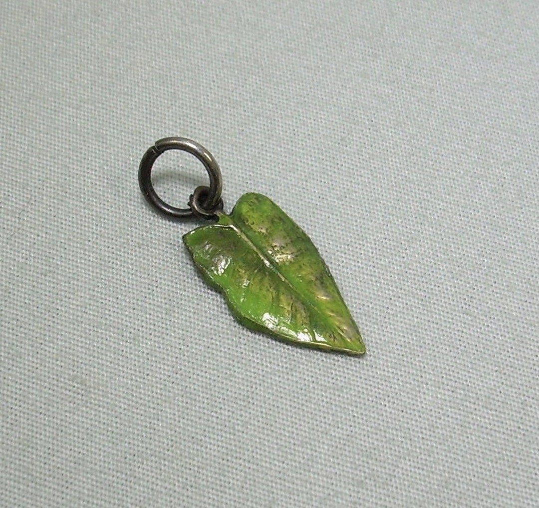 STERLING GREEN LEAF Charm Pendant-vintage 925 Silver-enamel-celtic ...