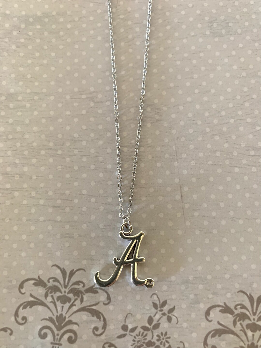An a necklace store
