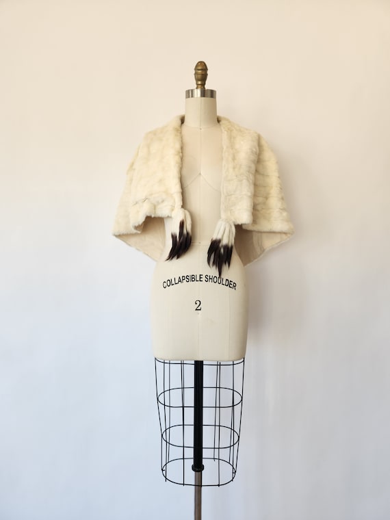 vintage 1940s white rabbit fur cape / stole / wedding… - Gem