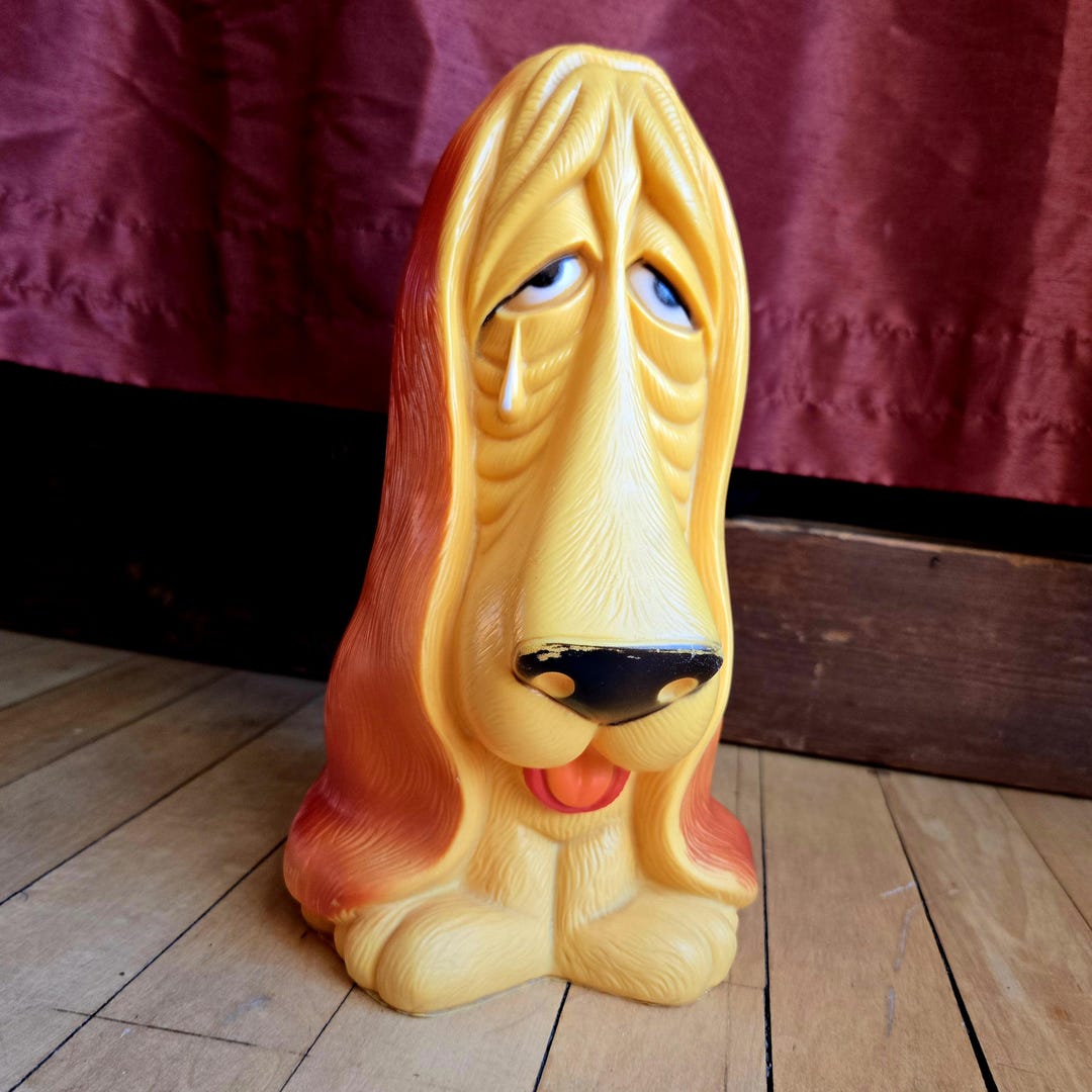 1971 My Toy Crying Hound Dog Plastic Bank - Etsy