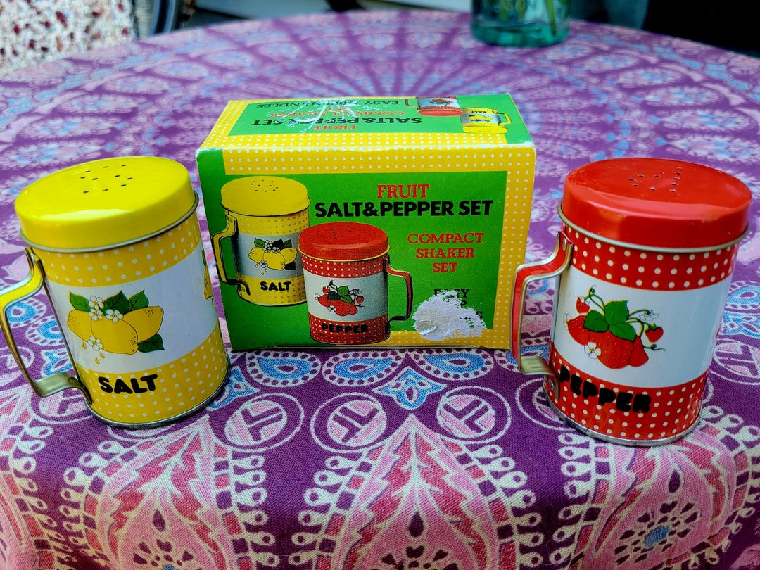 1985 Fruit S&P Shaker Set - Etsy