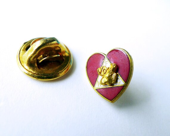 Loyal Order Moose HFC Hope Faith Charity Heart Enamel… - Gem