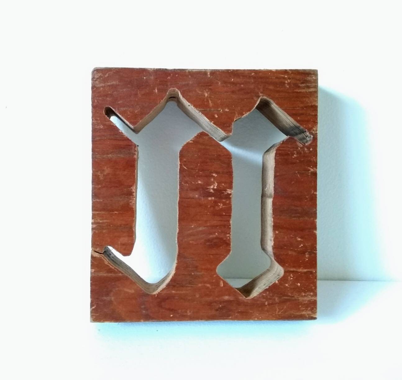 Old English Letter N