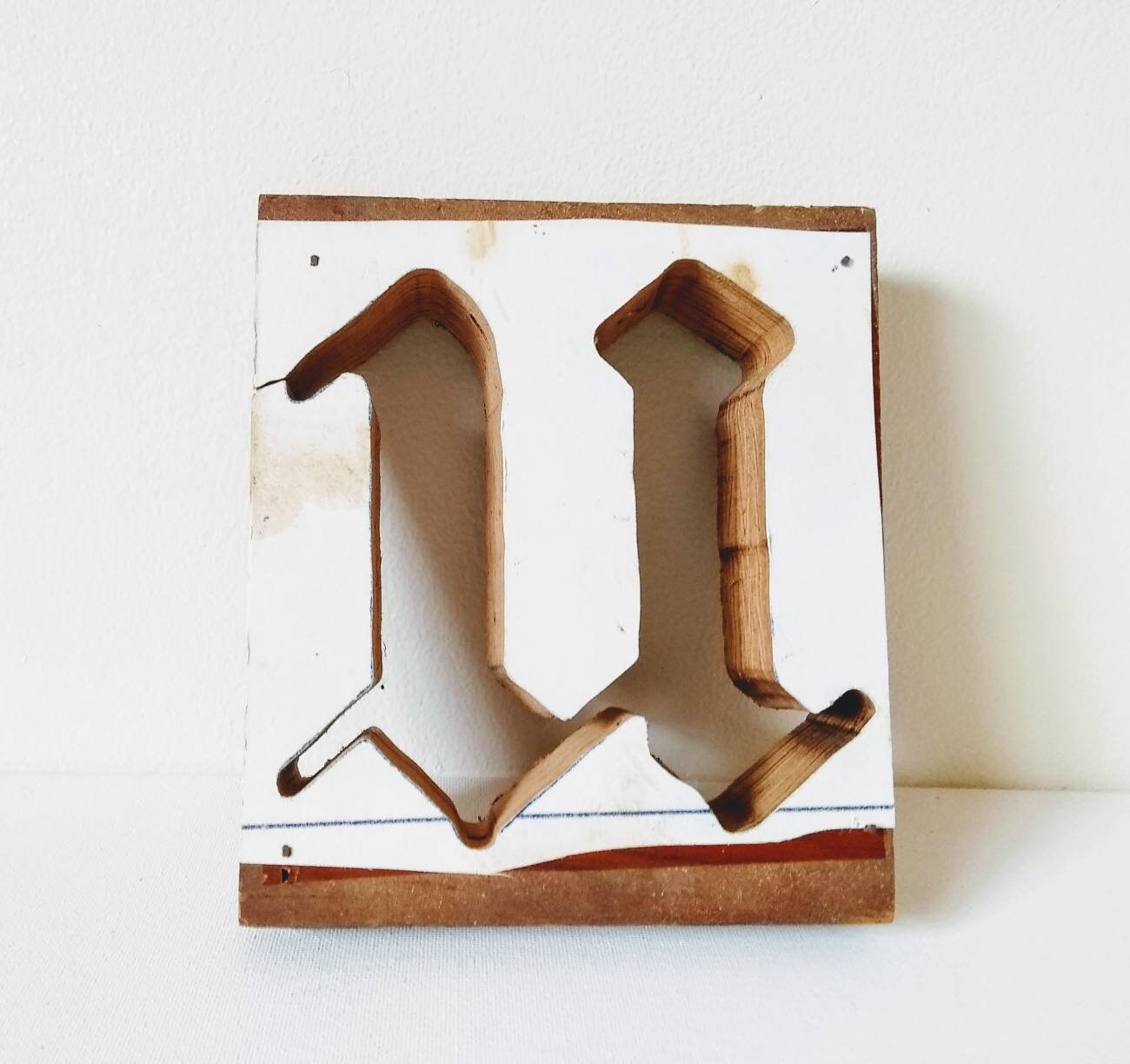 Old English Letter U