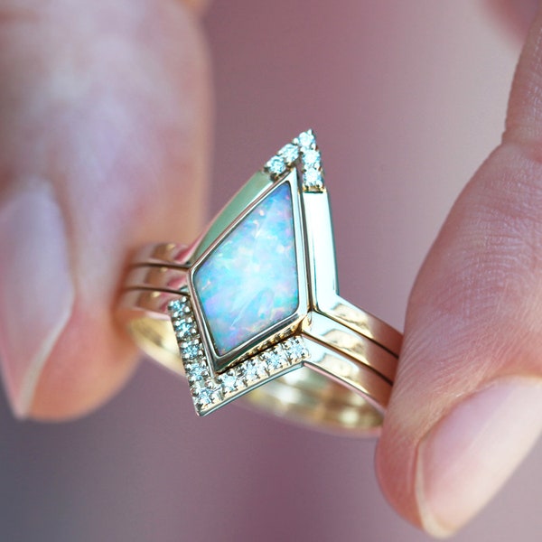 Rainbow Opal Ring - Etsy