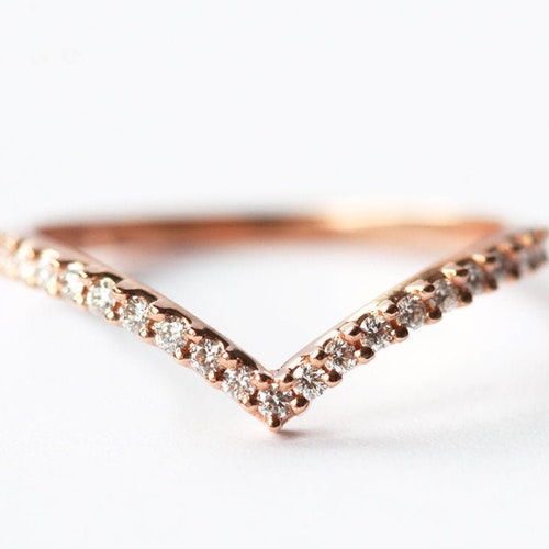 Double Chevron Wedding Band Pearl V Shaped Wedding Ring - Etsy