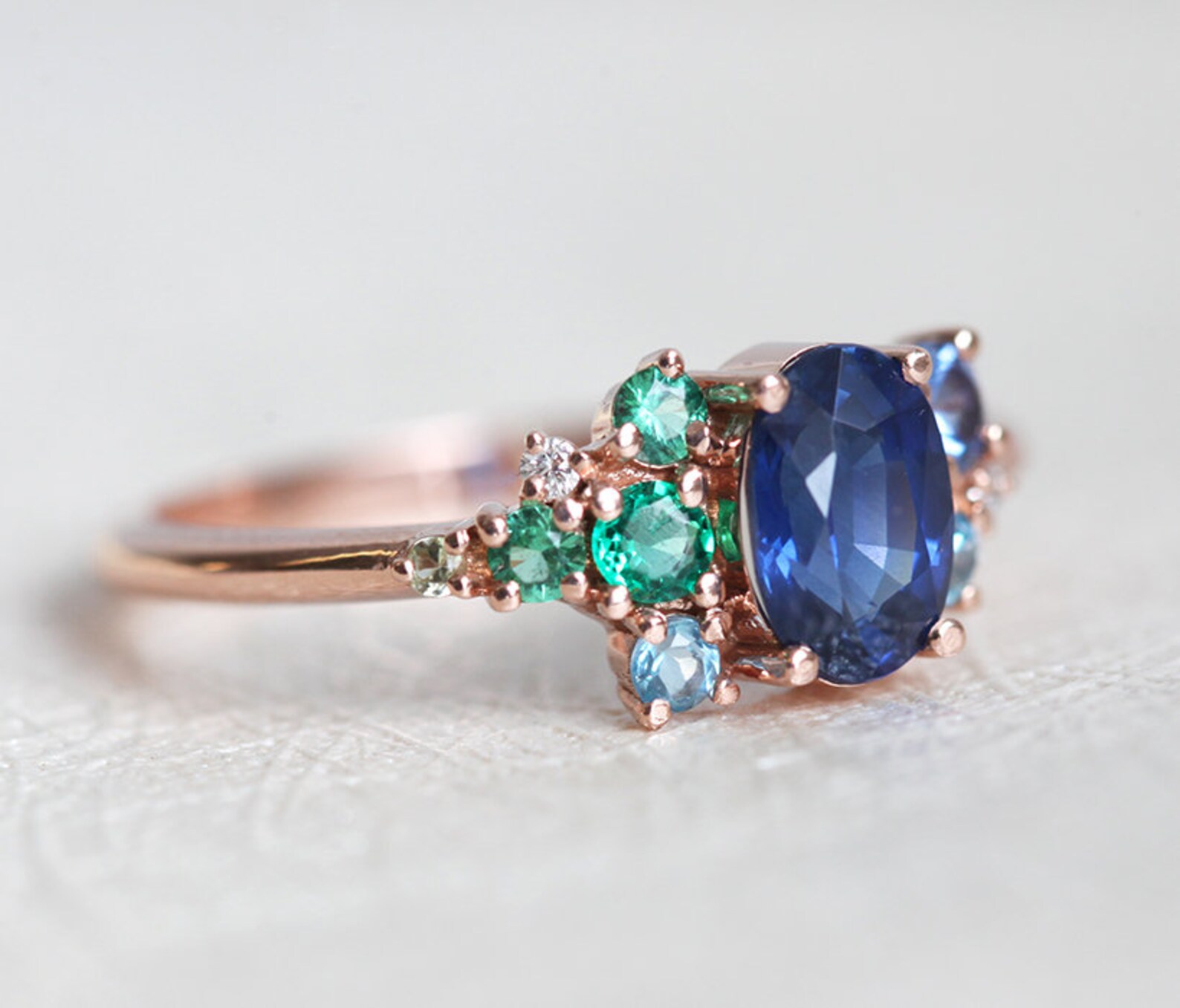 Oval Alexandrite Cluster Ring Alexandrite Engagement Ring - Etsy