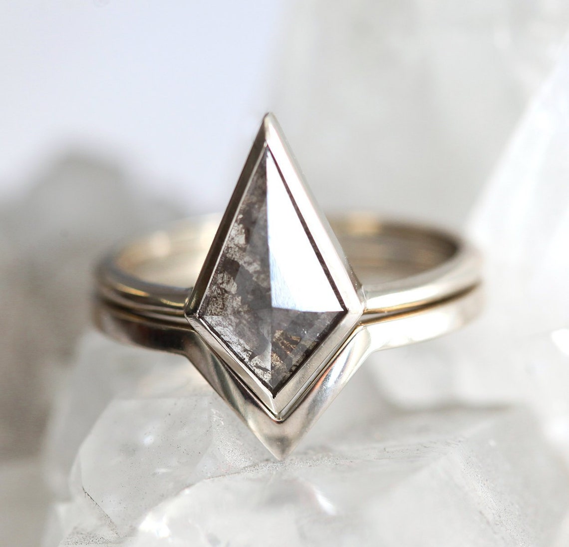 Kite Diamond Engagement Ring With Kite Diamond Wedding Band | Etsy