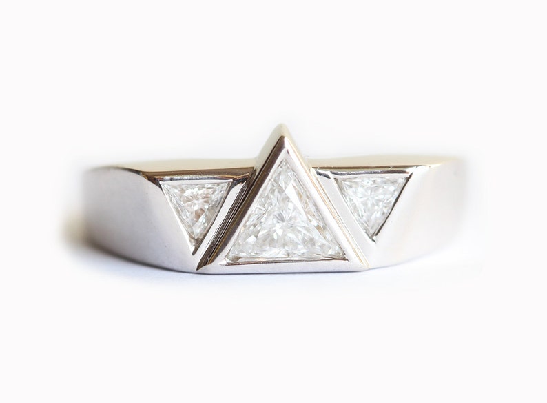 Unique Modern Wedding Band With Three Diamonds Triangle - Etsy