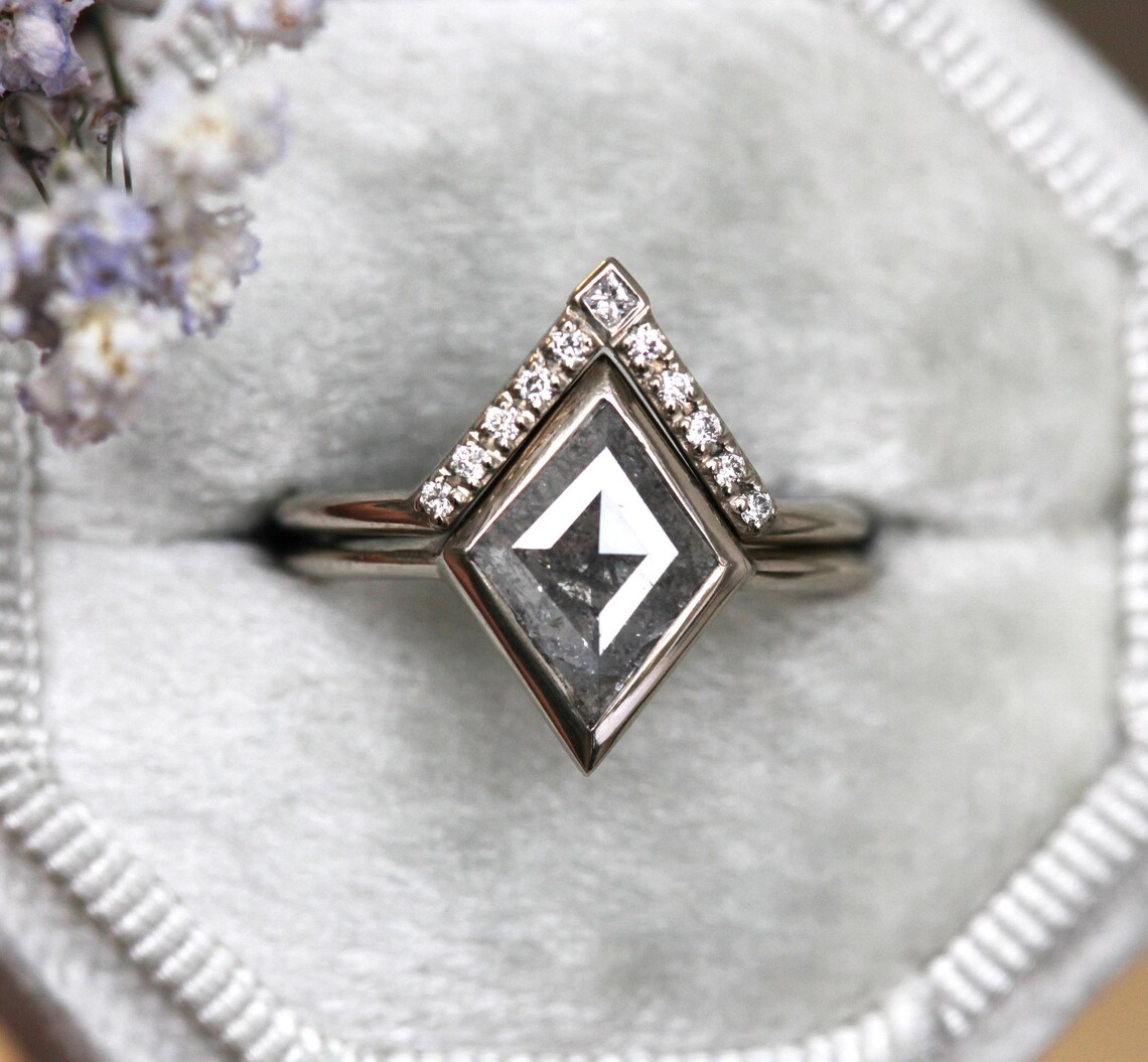Rose Cut Kite Diamond Ring Set, Salt Pepper Diamond Engagement Ring ...