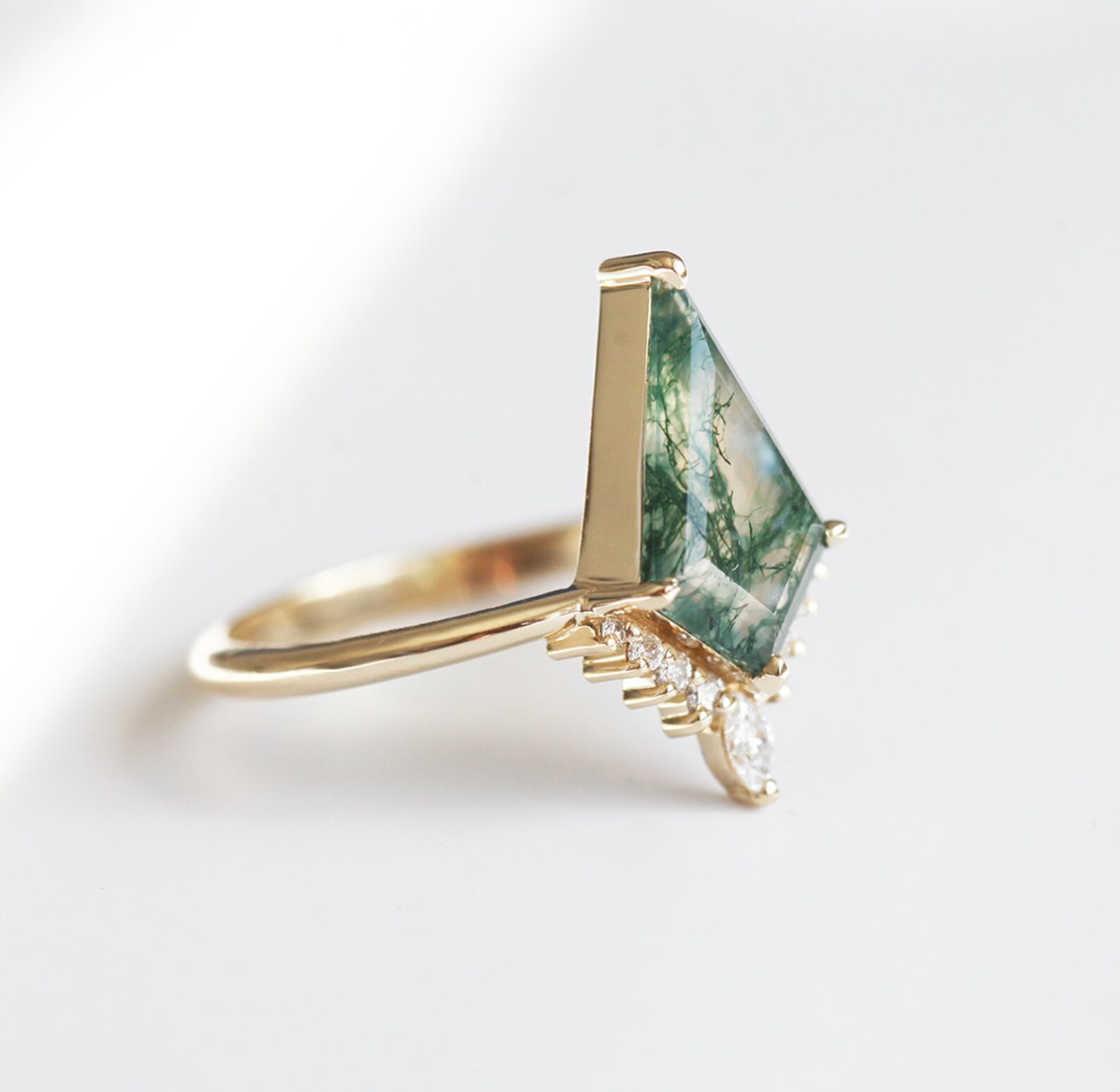 Kite Moss Agate Ring Unique Moss Agate Engagement Ring With - Etsy