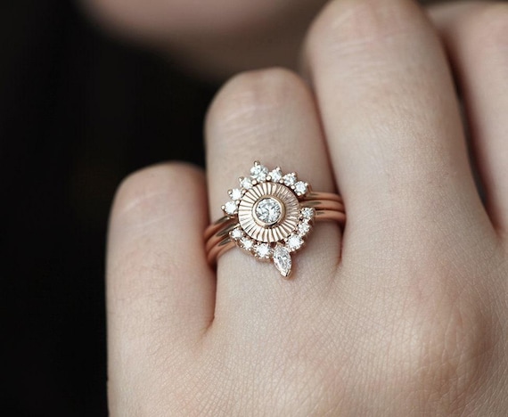 Sunset Ring Set Diamond Sun Ring With Curved Diamond Crown Rings Bohemain Engagement Ring Boho Diamond Ring Set Etsy Norway