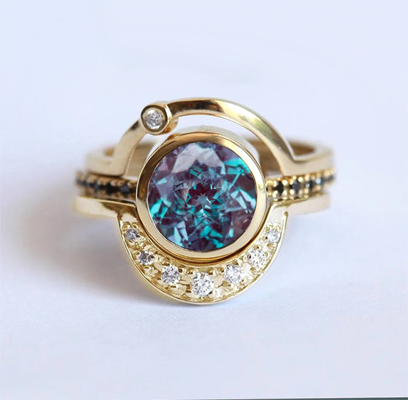Eclipse Alexandrite Ring Set Unique Chatham Alexandrite - Etsy