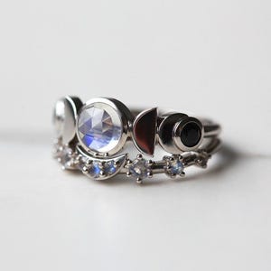 Unique Moonstone Ring Set, Moon Phase Engagement Ring Set, Moon ...