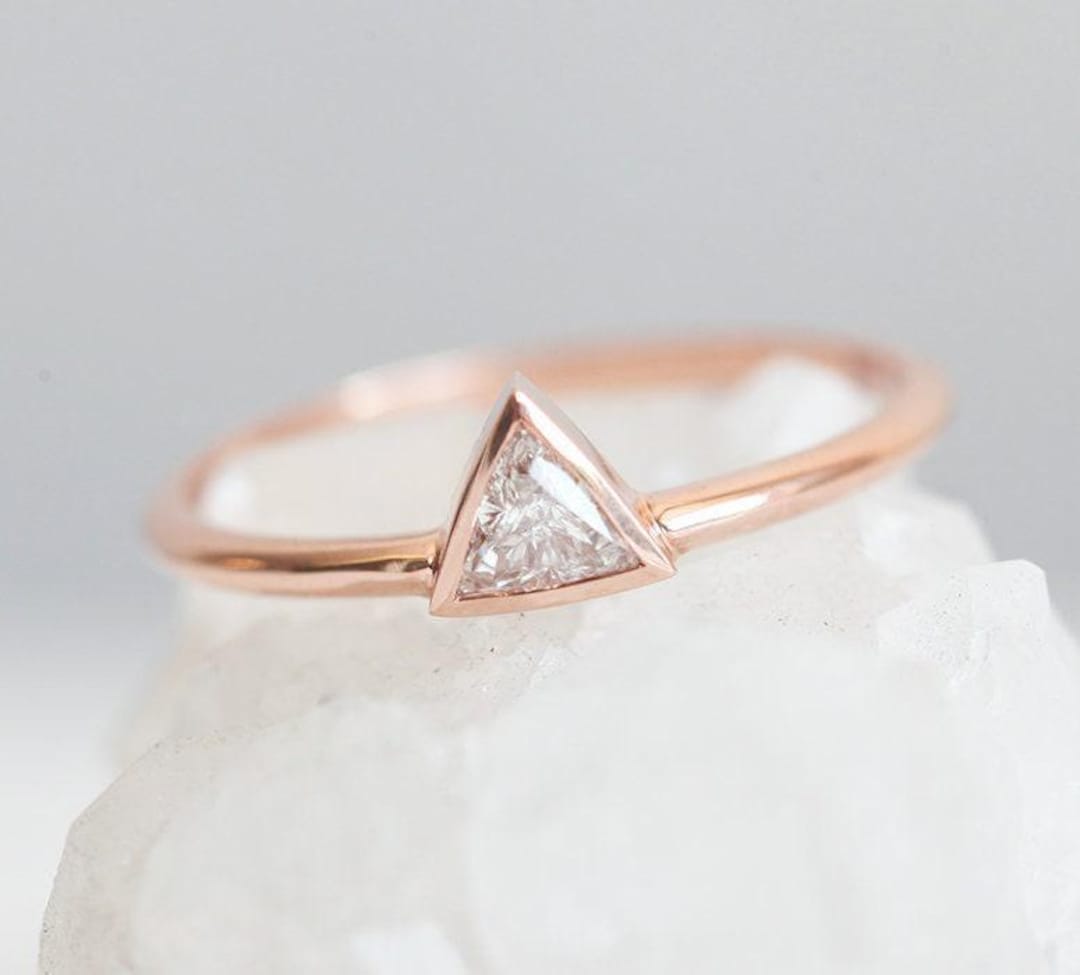 Triangle Diamond Ring With 0.2ct Triangle Cut Diamond Solitaire 14k 18k ...