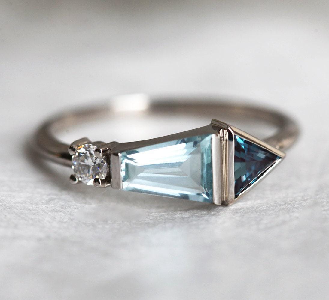 Alexandrite and aquamarine ring store