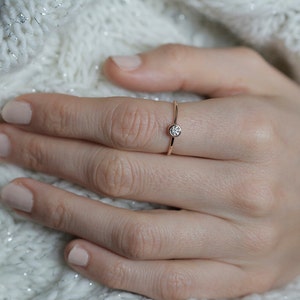 Simple Round Diamond Ring, Round Diamond Solitaire Ring Rose Gold, Rose ...