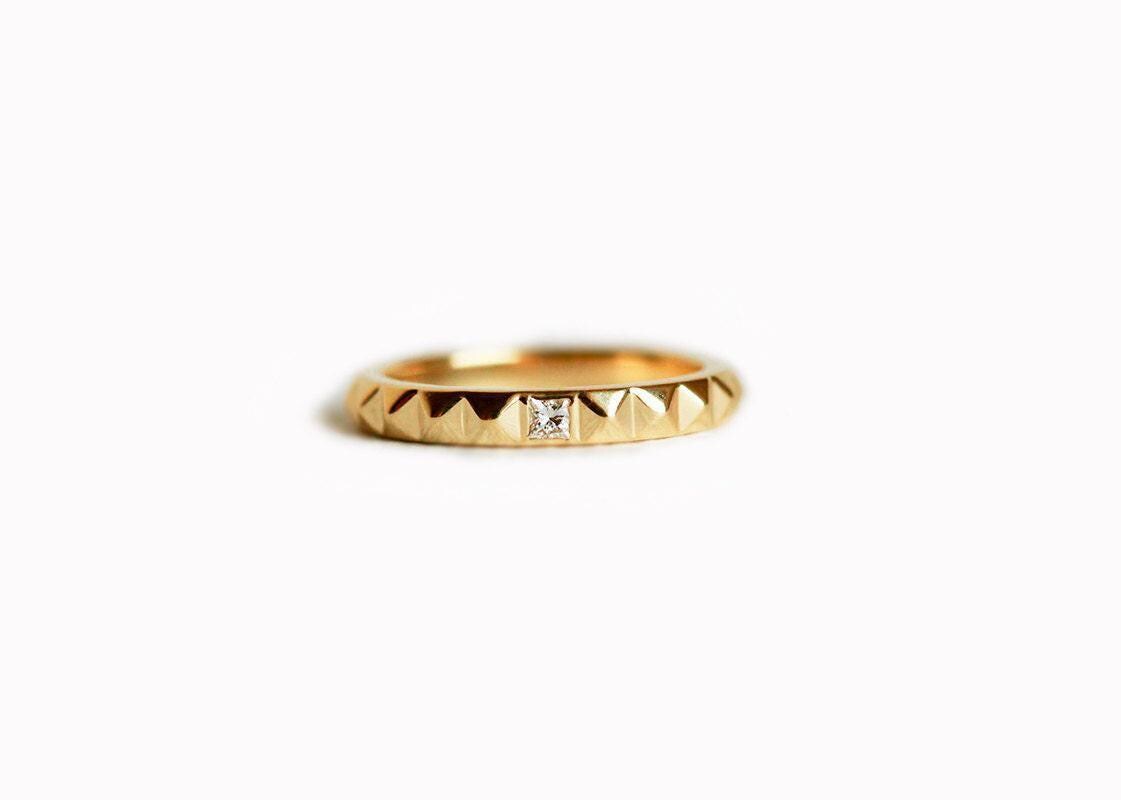 Diamond Pyramid Wedding Band Ring With Princess Cut Diamond - Etsy