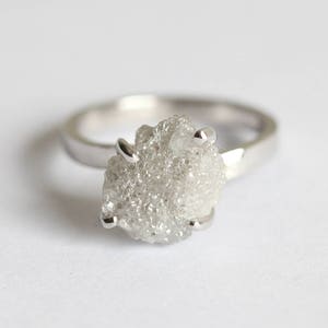 Raw Diamond Ring, Solid Gold Rough Freeform Gray Diamond Solitaire Ring ...