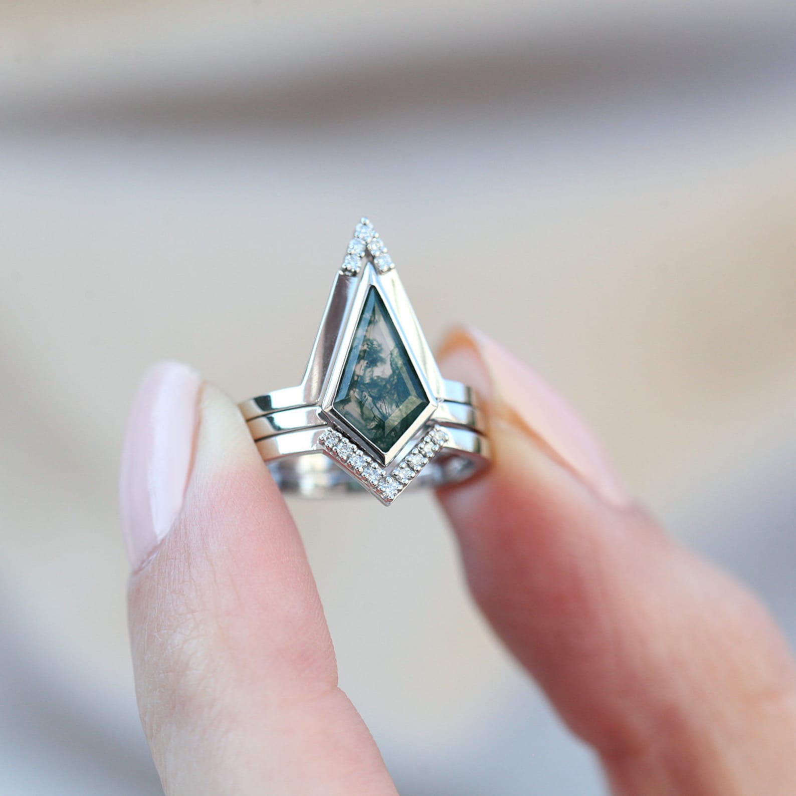 Moss Agate Engagement Ring Set Kite Moss and Diamond Ring - Etsy