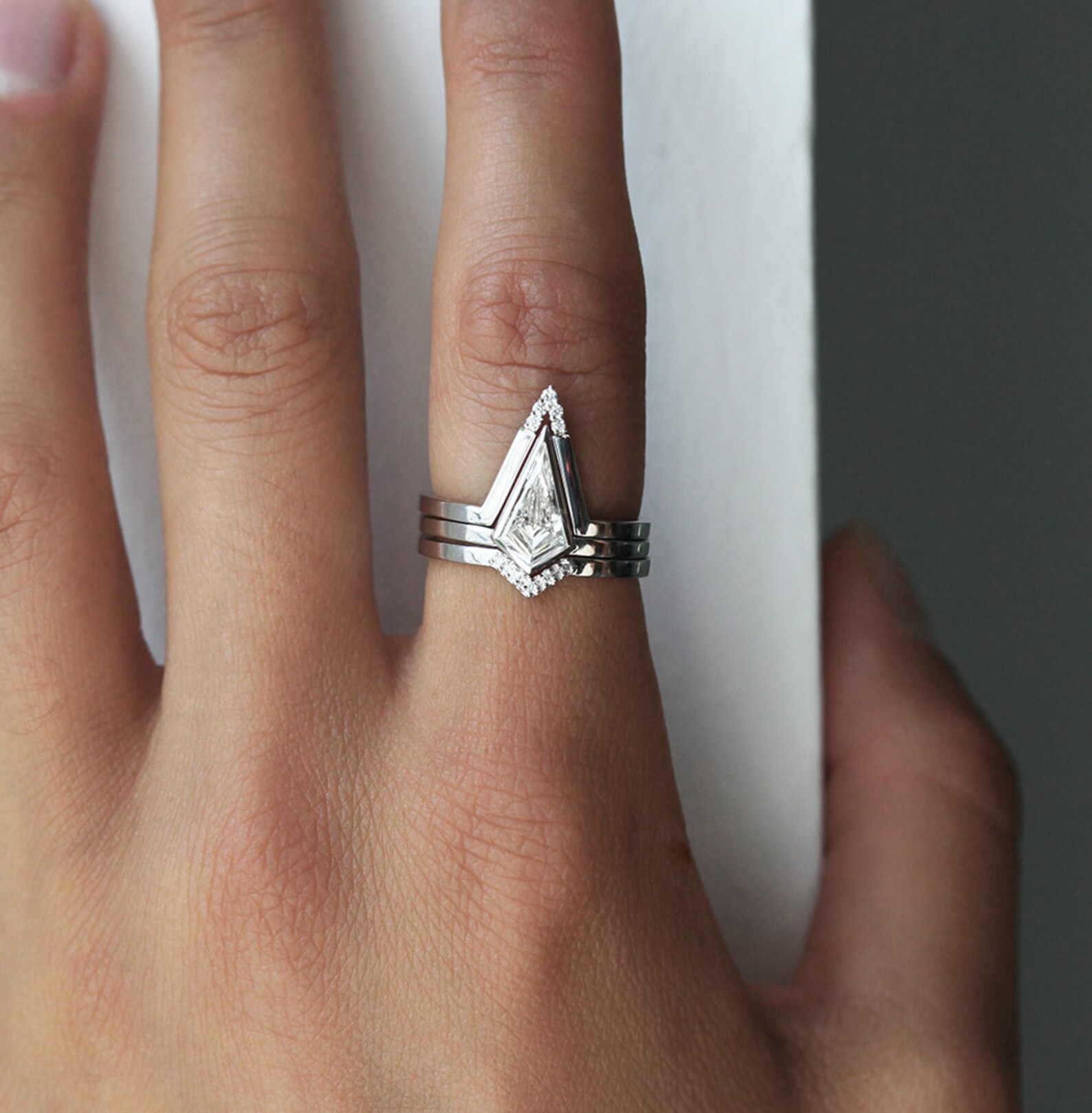 White Diamond Kite Ring Set Kite Diamond Engagement Ring Set - Etsy