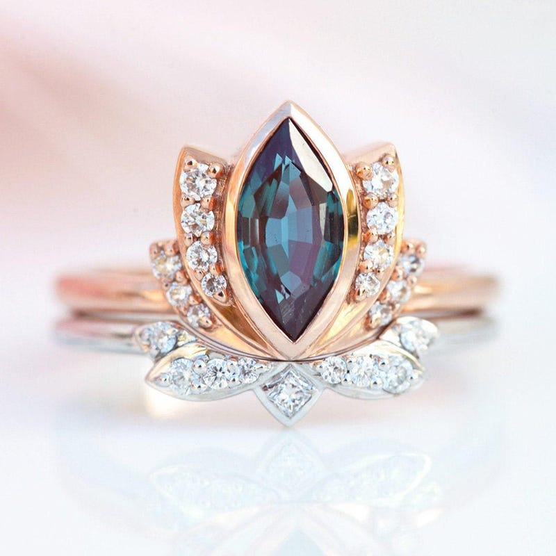 Lotus Flower Ring - Etsy