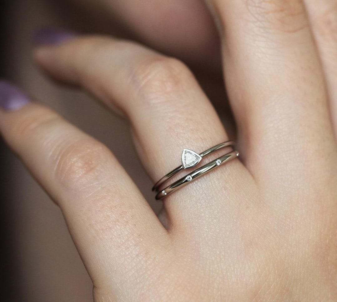Delicate Diamond Ring Set, Wedding Ring Set, Trillion Diamond Ring ...