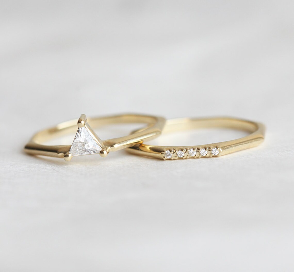 Triangle Engagement Ring for Alternative Wedding Trillion - Etsy