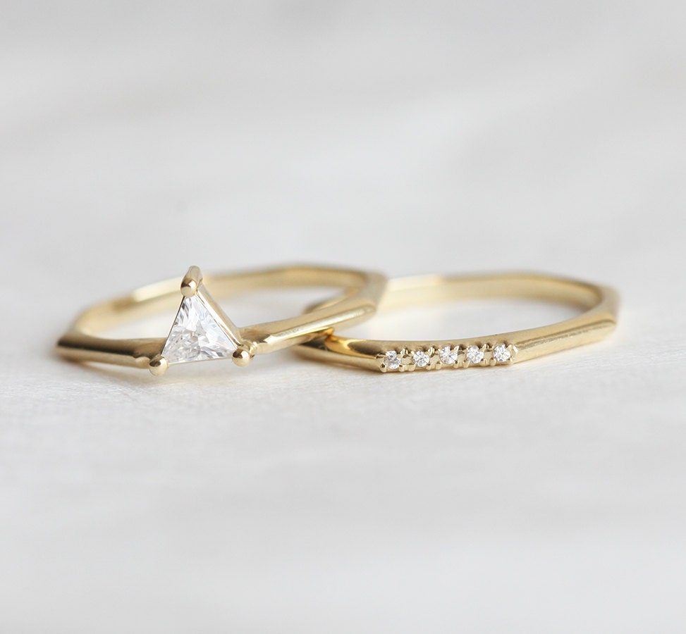 Triangle Engagement Ring for Alternative Wedding Trillion - Etsy