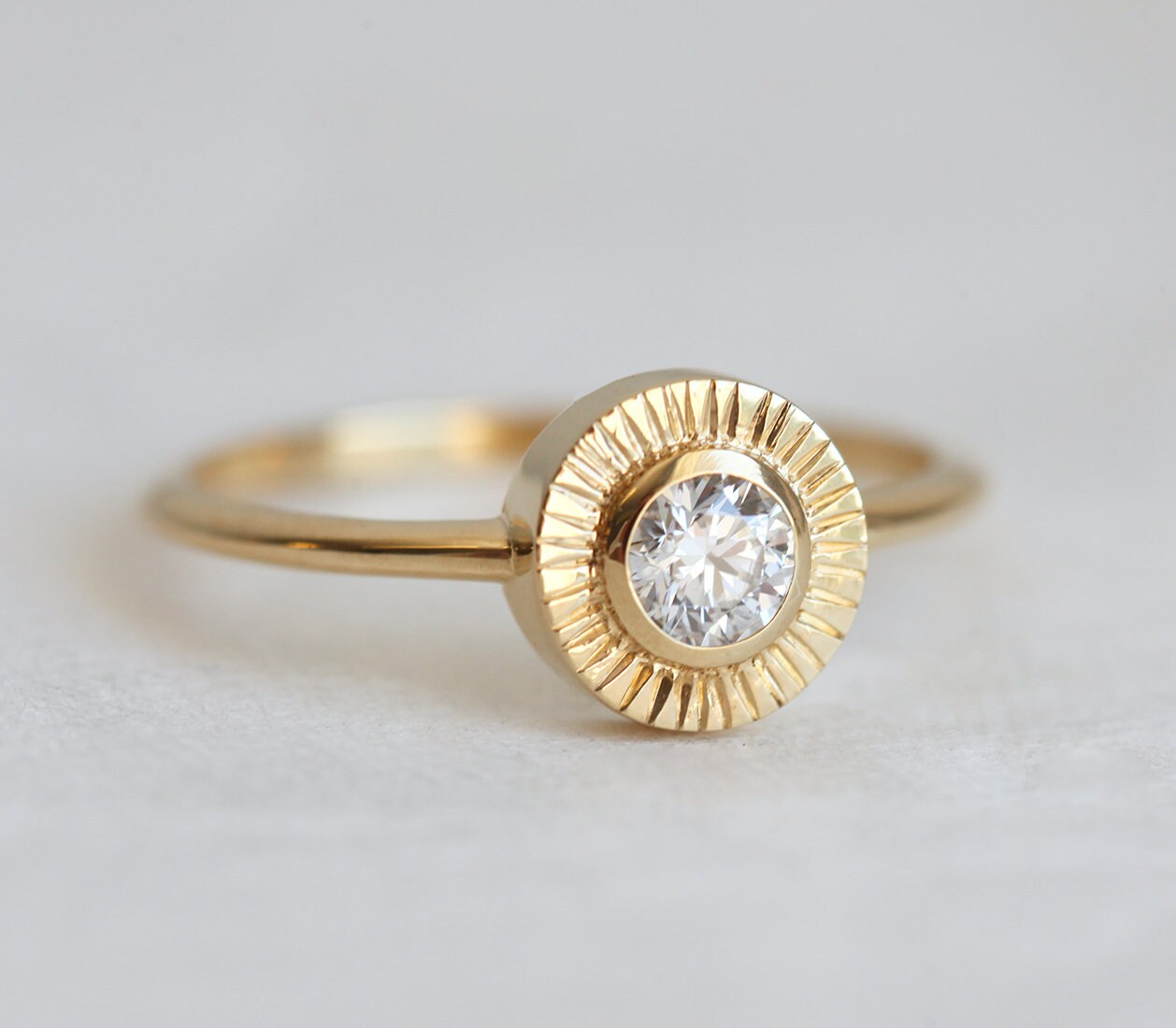 Sun Diamond Ring Solitaire Diamond Ring Round Diamond - Etsy Canada