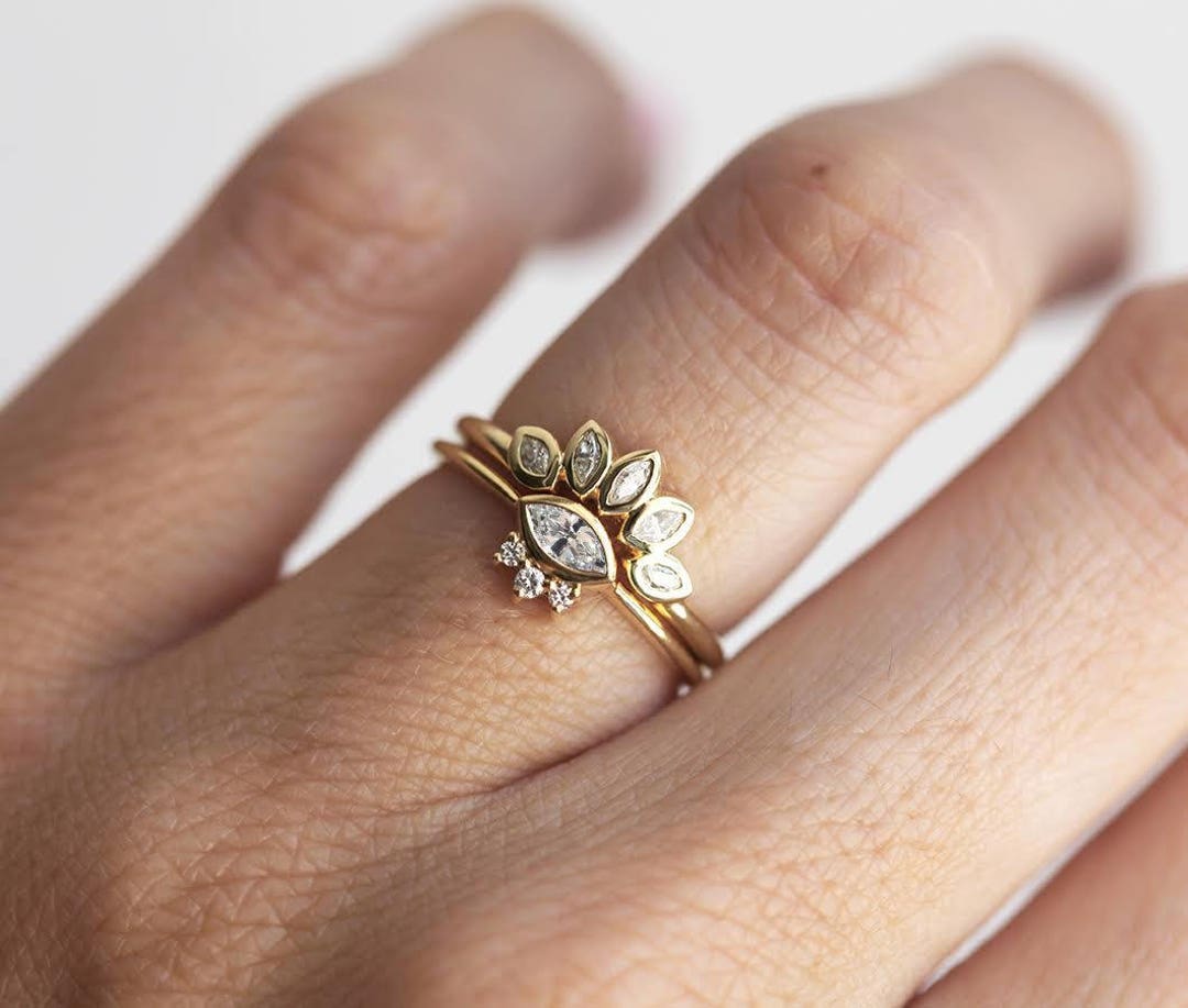Delicate Diamond Ring Set Dainty Diamond Engagement Ring With - Etsy