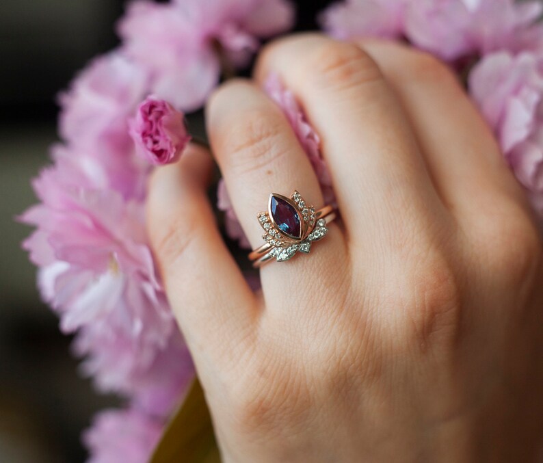 Zen Ring Set Lotus Engagement Ring Set Lotus Flower Ring - Etsy