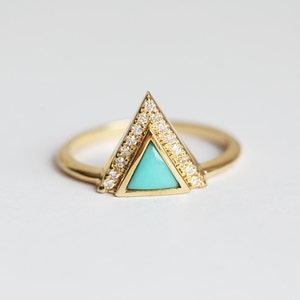 Modern Engagement Ring, Triangle Turquoise Diamond Ring in 18k Yellow Gold, Green Turquoise Ring ...
