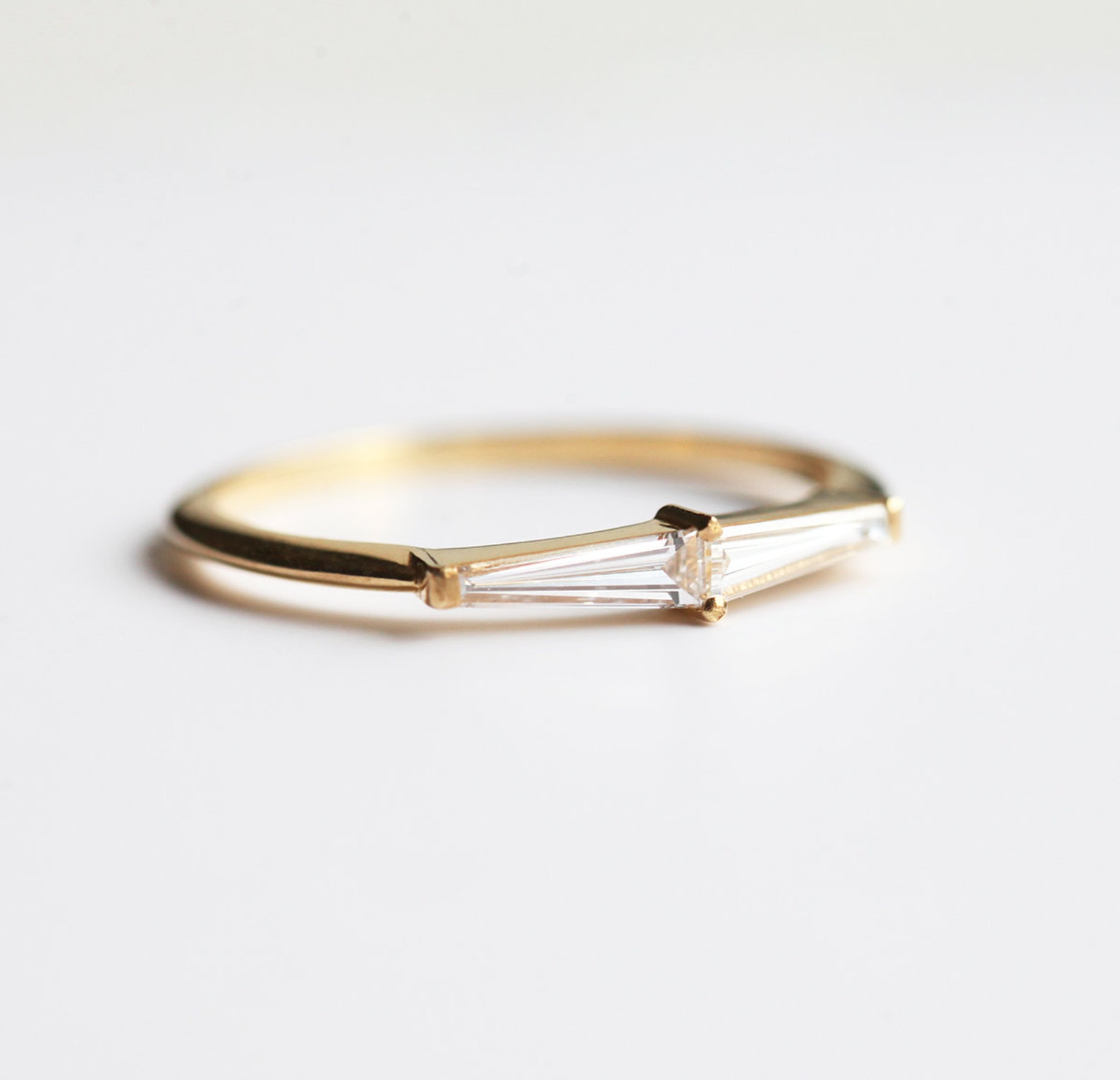 Modern Tapered Baguette Diamond Ring 18k Gold Diamond - Etsy