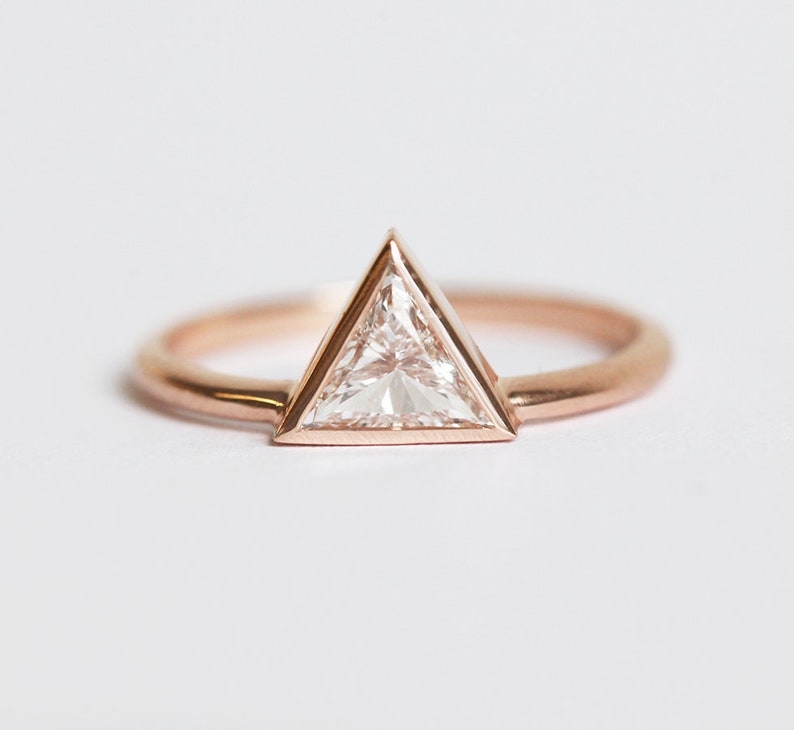Triangle Diamond Ring Triangle Engagement Ring in Rose Gold - Etsy
