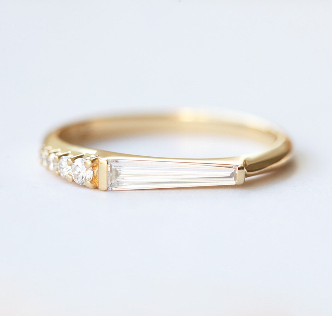 Unique Tapered Baguette Diamond Ring, 18k Yellow Gold Baguette Diamond ...